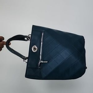 Ellen Tracy | Bags | Ellen Tracy Austin Quilted Top Handle Crossbosy ...